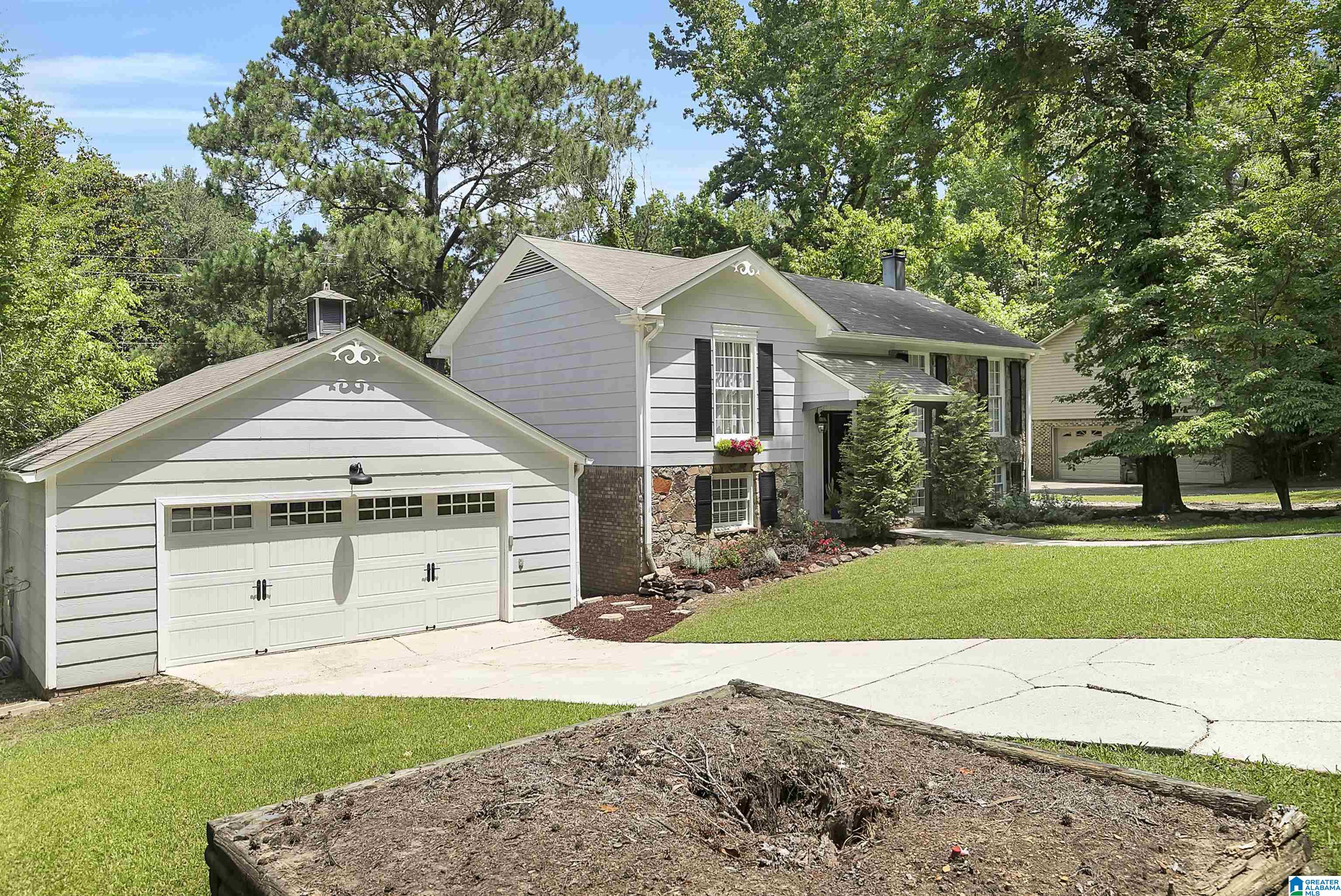 4718 Chablis Way, Birmingham, AL 35244