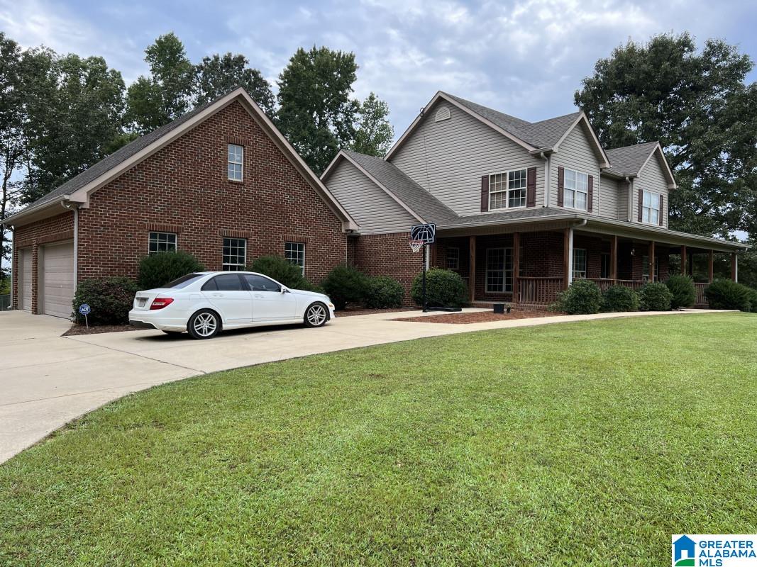 9677 Golden Lane, Bessemer, AL 35023