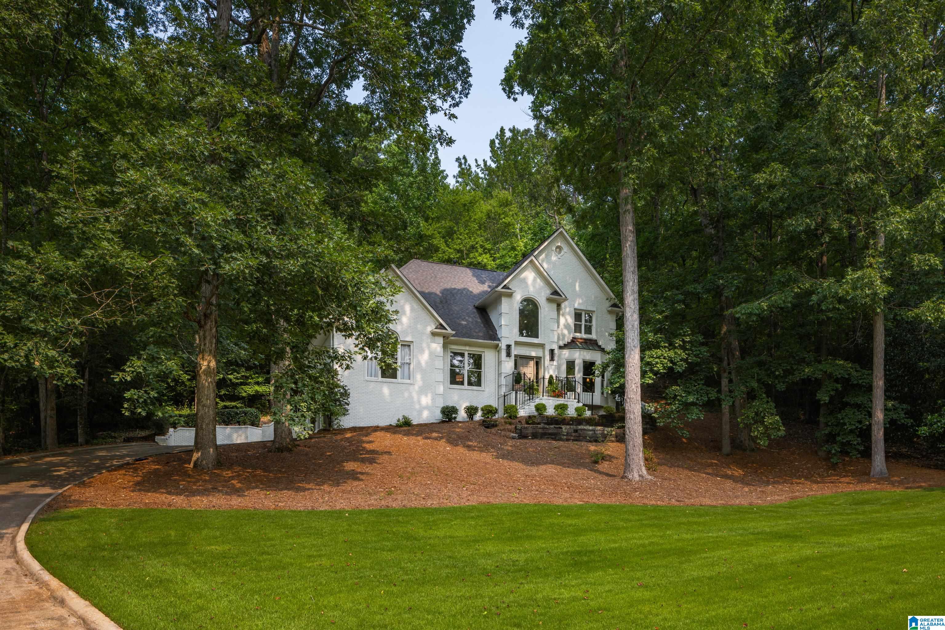 2614 APRIL DRIVE, VESTAVIA HILLS, 35243