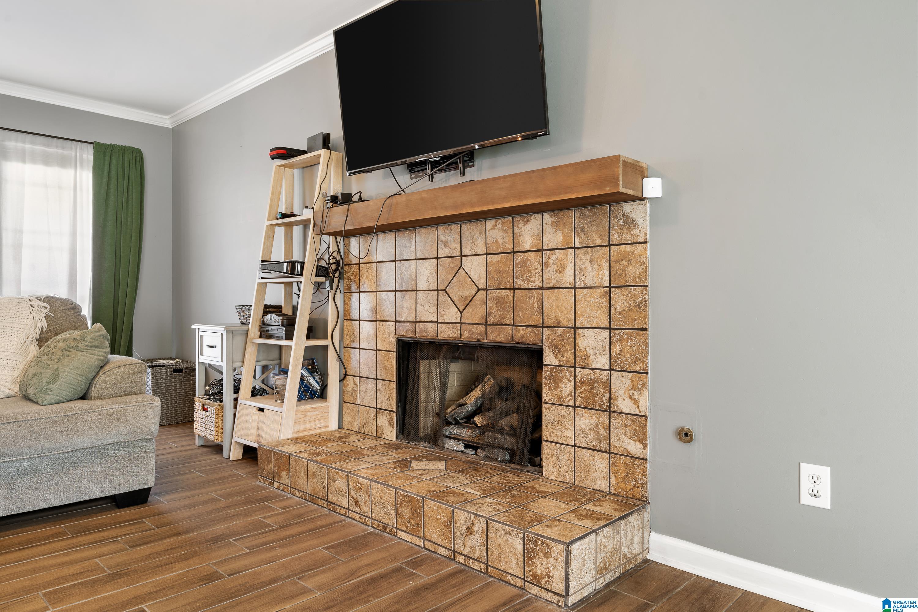 156 MAGNOLIA CIRCLE Columbiana AL : Tutt Real Estate