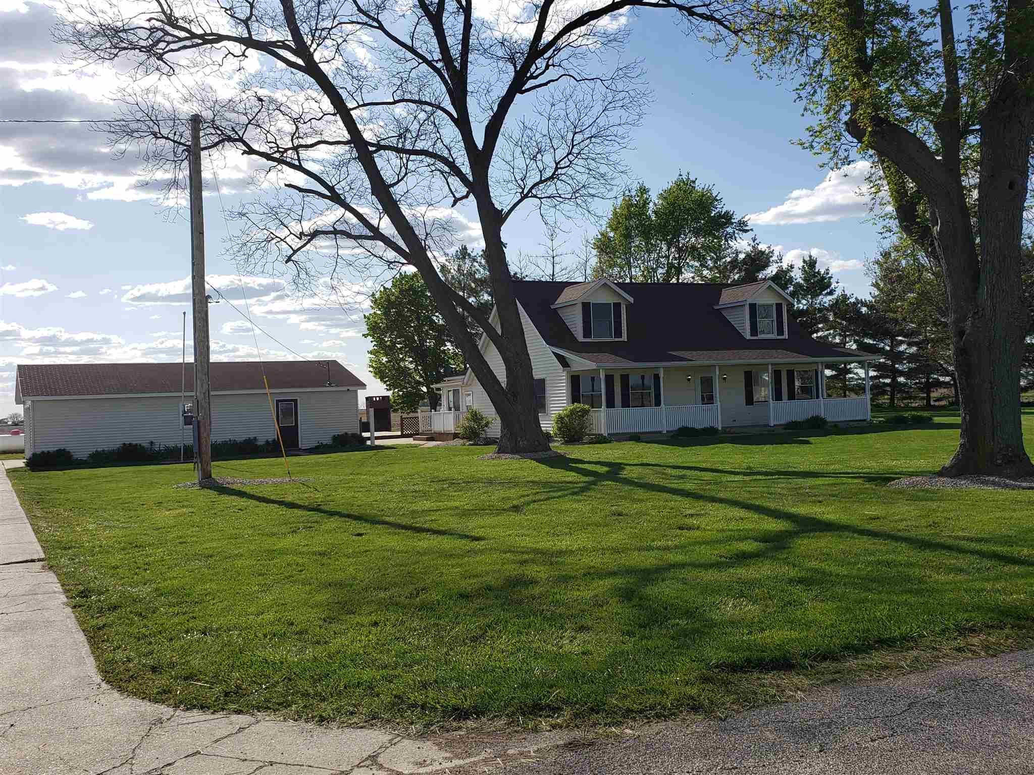Sold - 7076 S 300 East Road, Warren, IN 46792 | MLS# 202117272