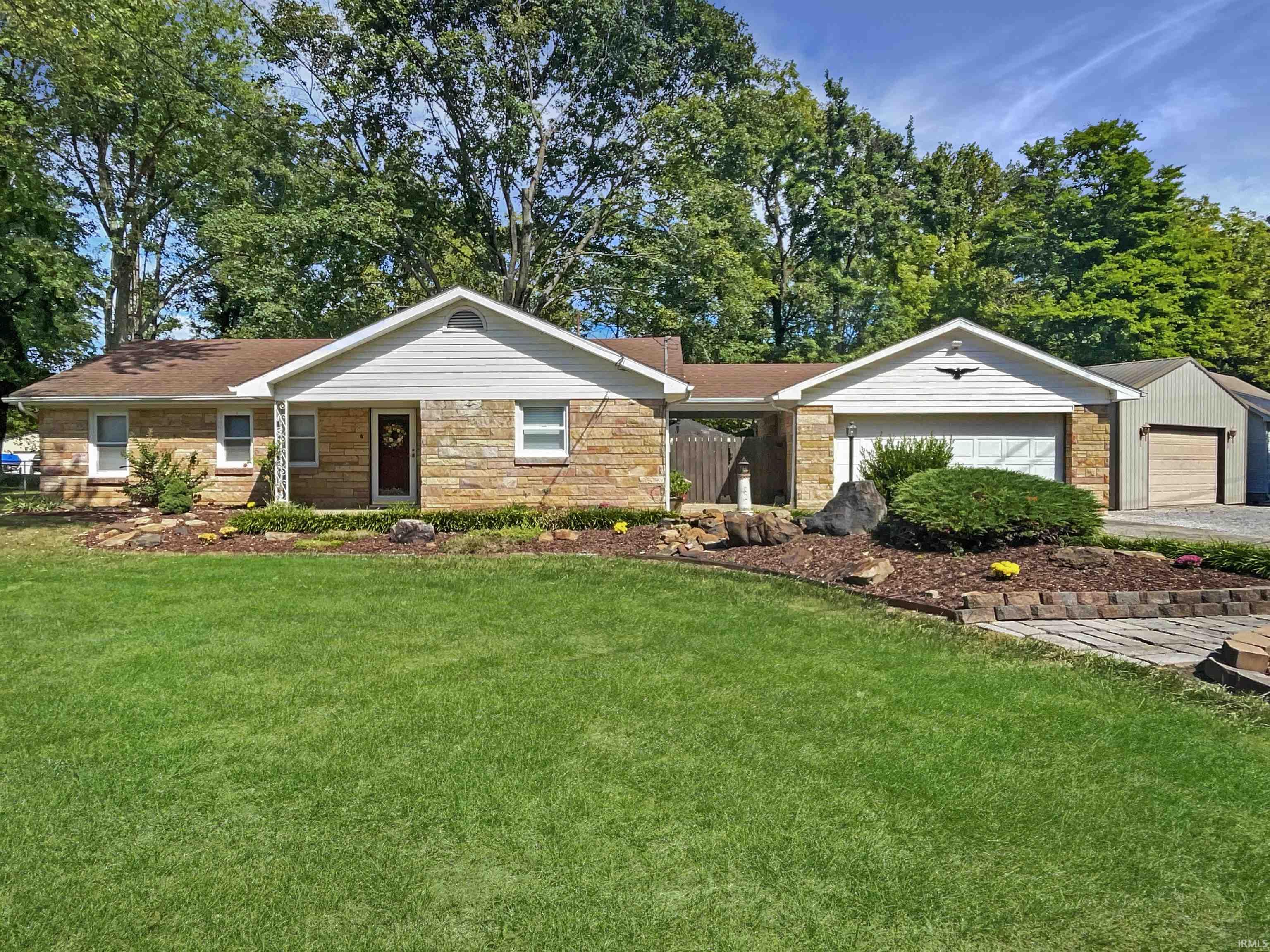 Jasper Real Estate: 210 E 36th Street IN 47546 $199,900 202239637