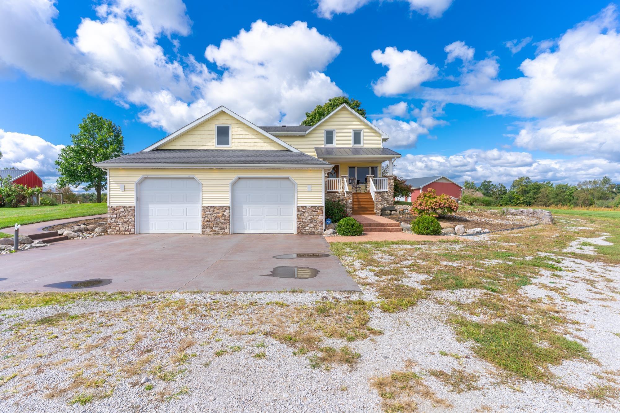 2536 S 500 E Road, Avilla, IN 46710