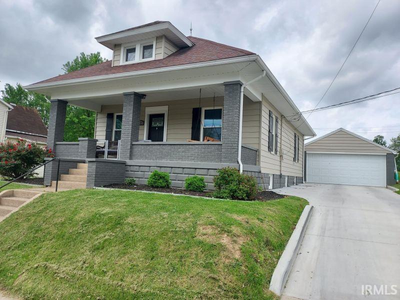 Jasper Real Estate: 1621 Jackson Street IN 47546 $224,900 202414978