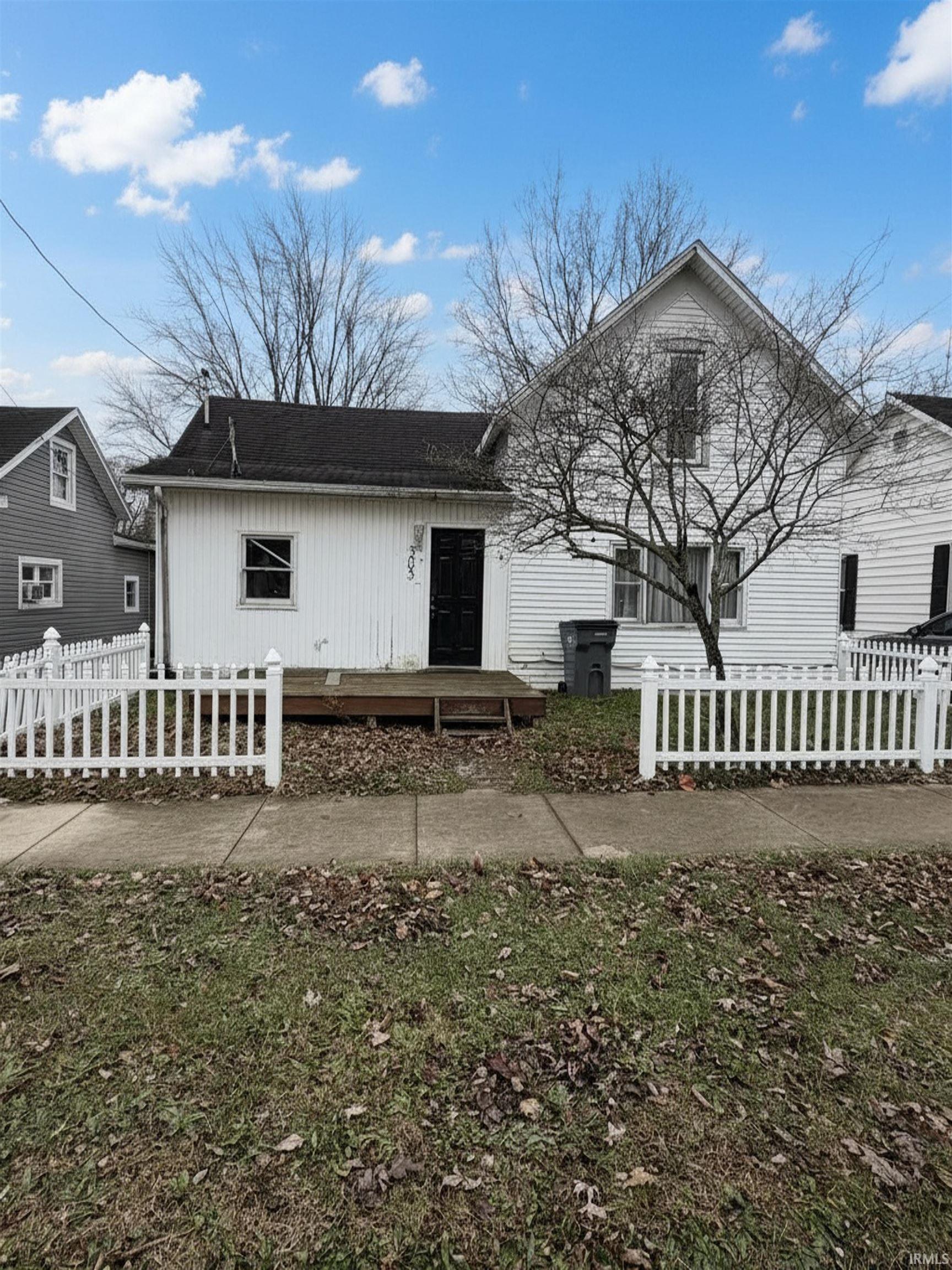 For Sale - 305 W Section Street, Claypool, IN 46510 | MLS# 202549720