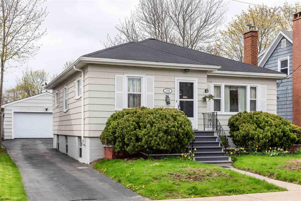 Houses For Sale In West End Halifax, NS - Realty Geek
