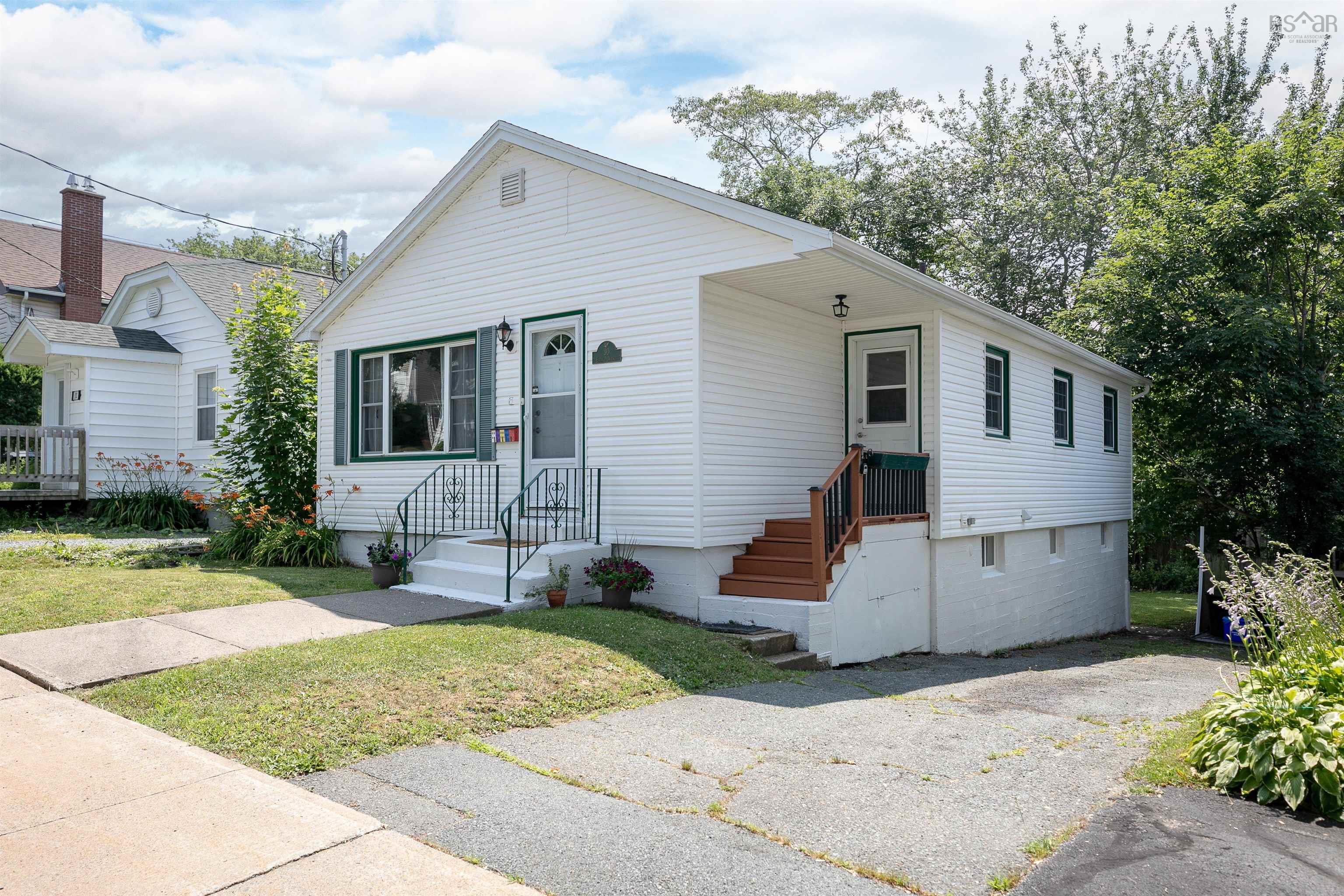 Houses For Sale In Dartmouth, NS - Realty Geek